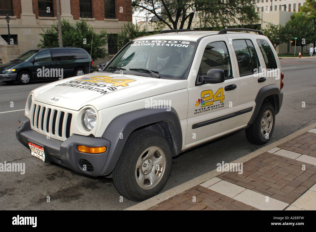 Storm chaser vehicle hi-res stock photography and images - Alamy