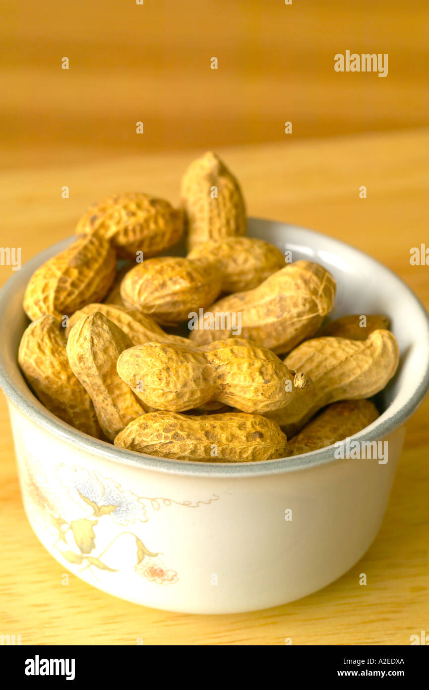 Unsalted peanuts hi-res stock photography and images - Alamy
