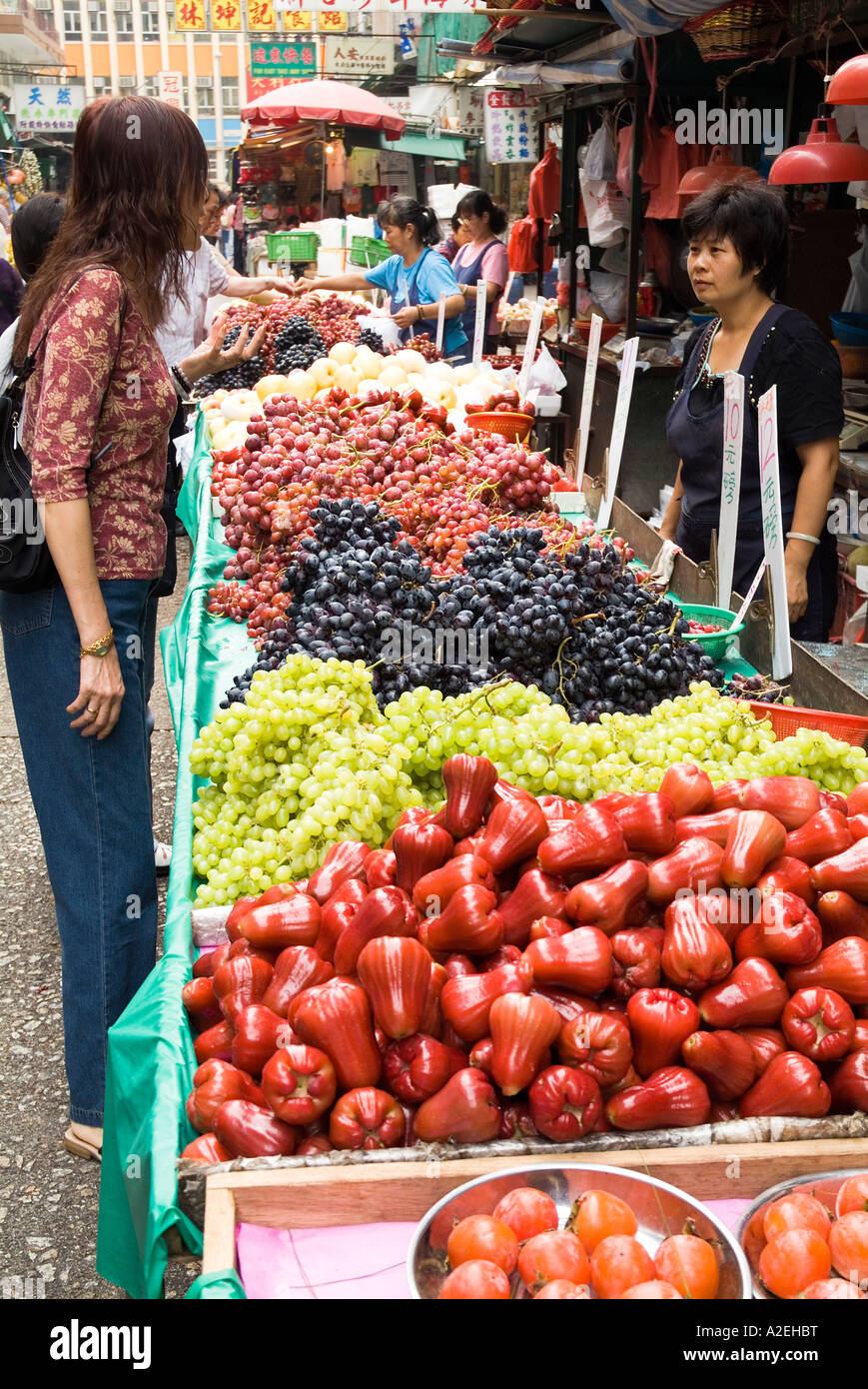 dh Jordan fruit market YAU MA TEI HONG KONG Street market fresh fruits ...