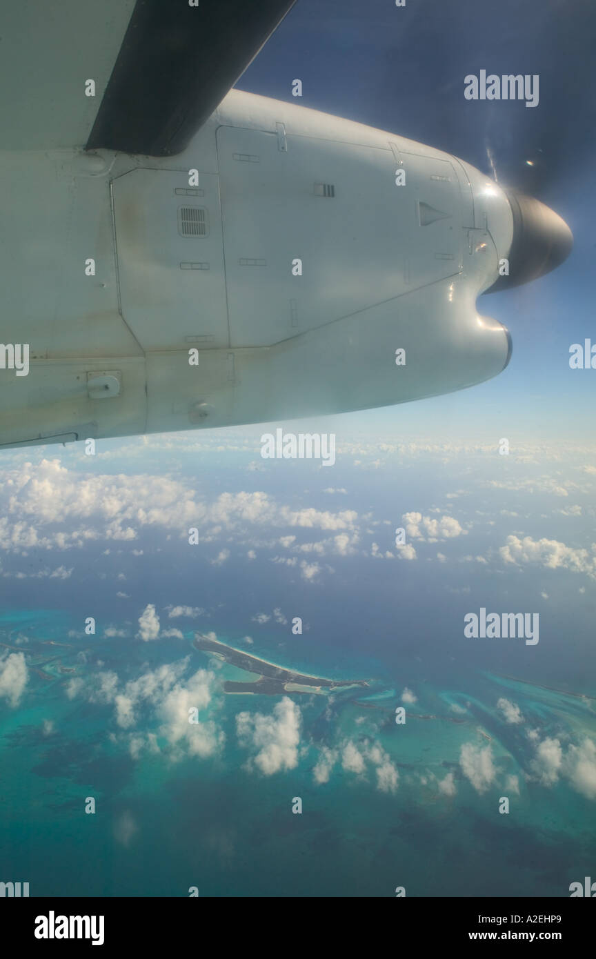 BAHAMAS, , Atlantic Ocean & Crooked Islands seen from Inter, Island ...