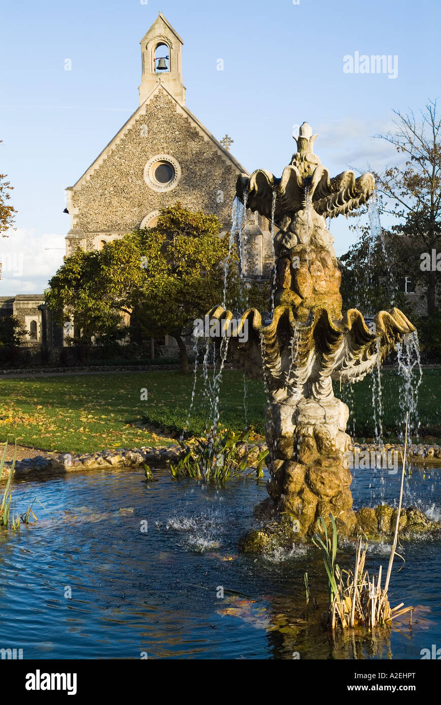 Reading berkshire st james church hi-res stock photography and images ...