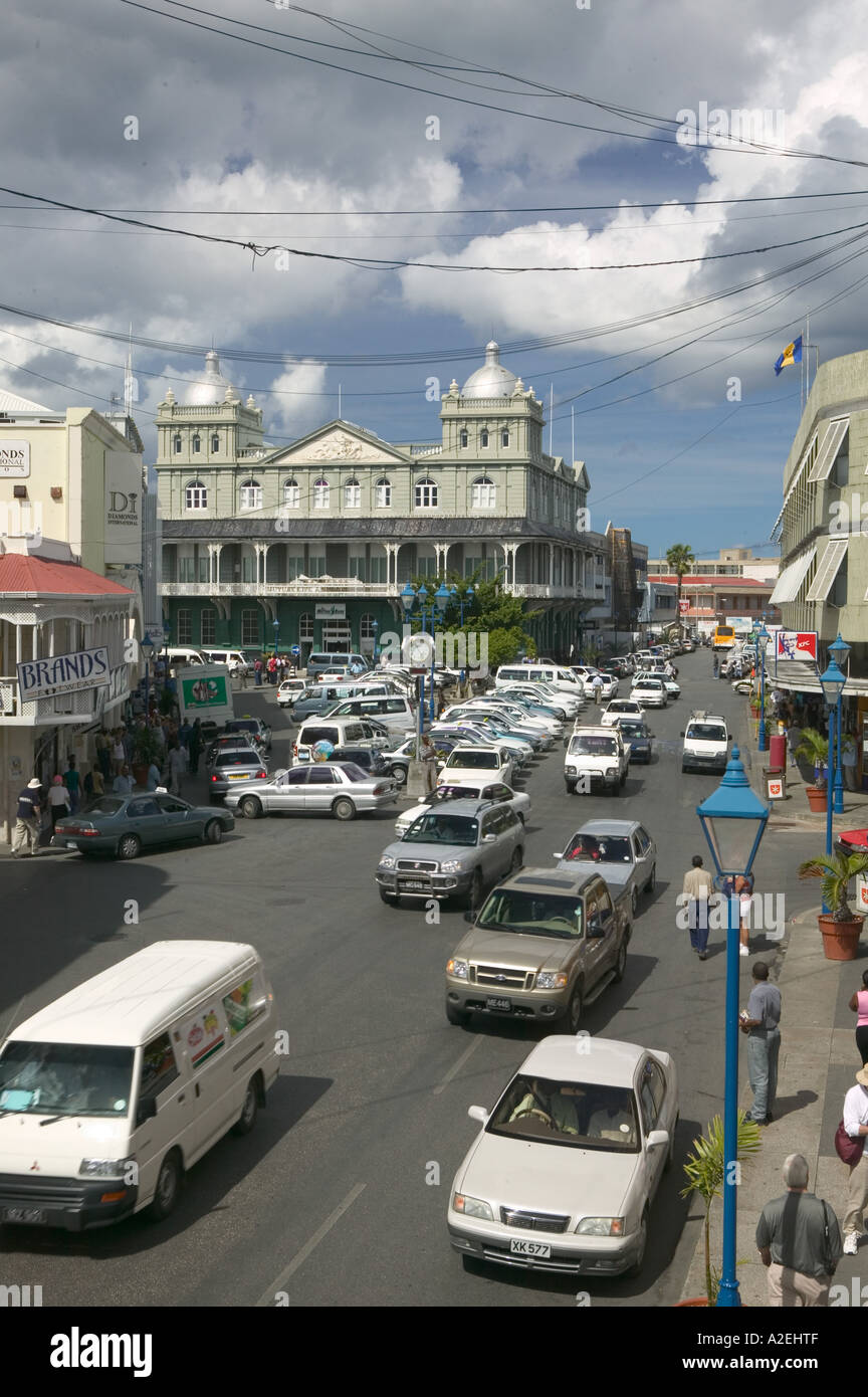 BARBADOS, Bridgetown, Traffic on Broad Street Stock Photo - Alamy
