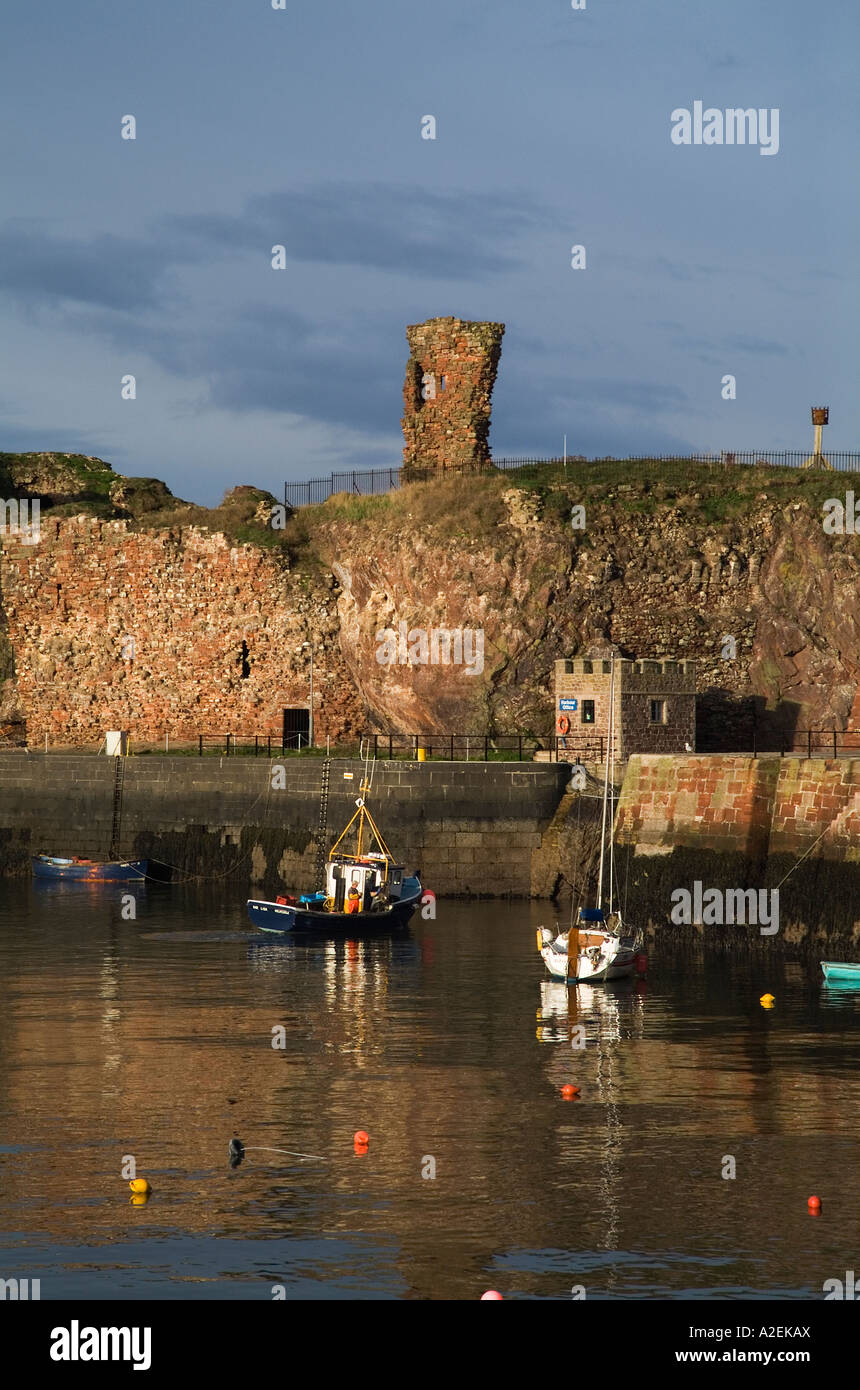 dh Victoria Harbour DUNBAR LOTHIAN EAST Dunbar Castle fishing boat ...