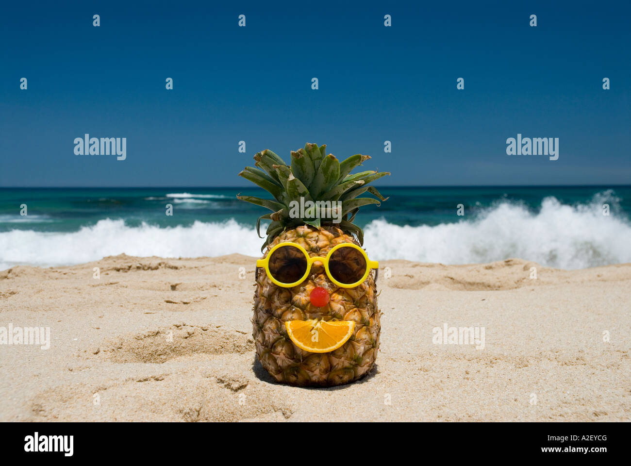 Pineapple face hi-res stock photography and images - Alamy