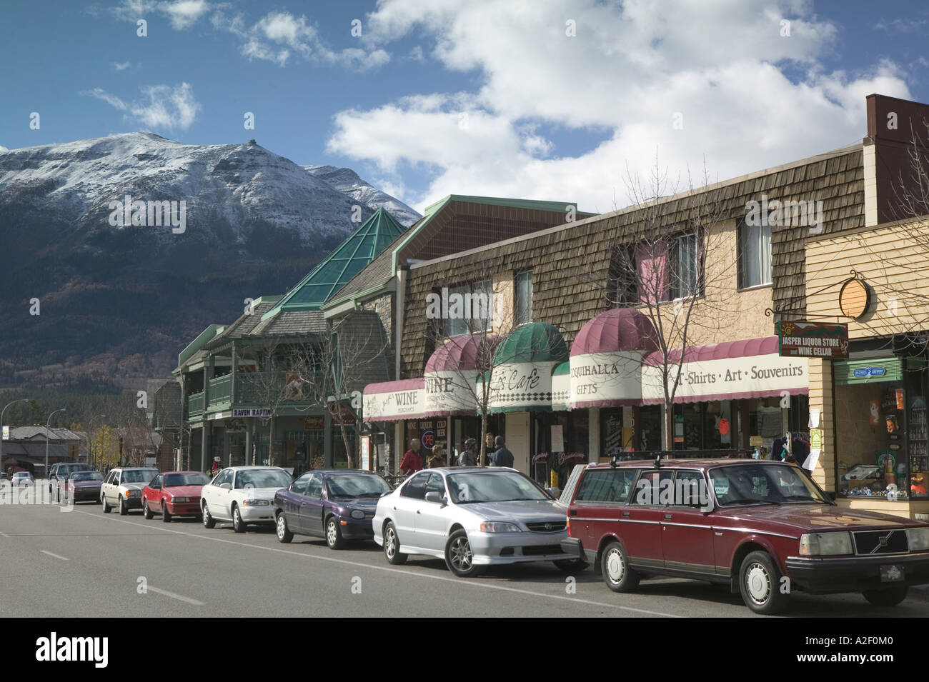 Main street jasper alberta hi-res stock photography and images - Alamy