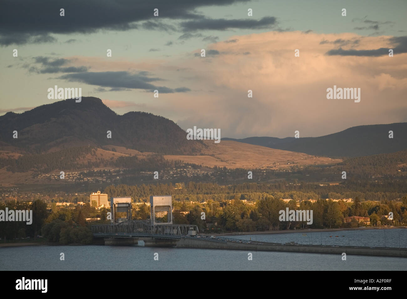 Kelowna bridge okanagan lake hi-res stock photography and images - Alamy Kelowna bridge okanagan lake hi-res stock photography and images - Alamy