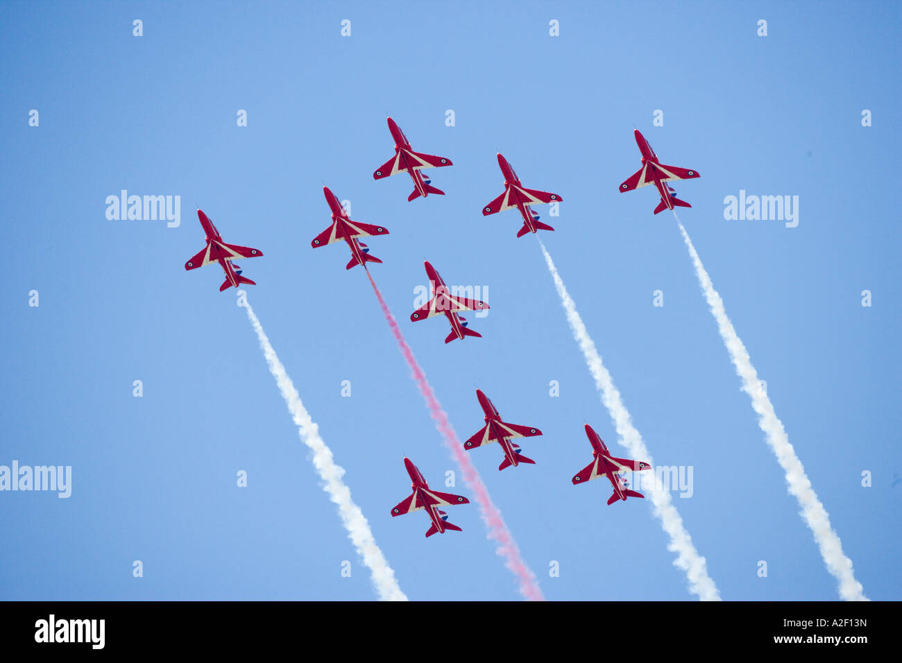 RAF Red Arrows flying in formation Stock Photo - Alamy