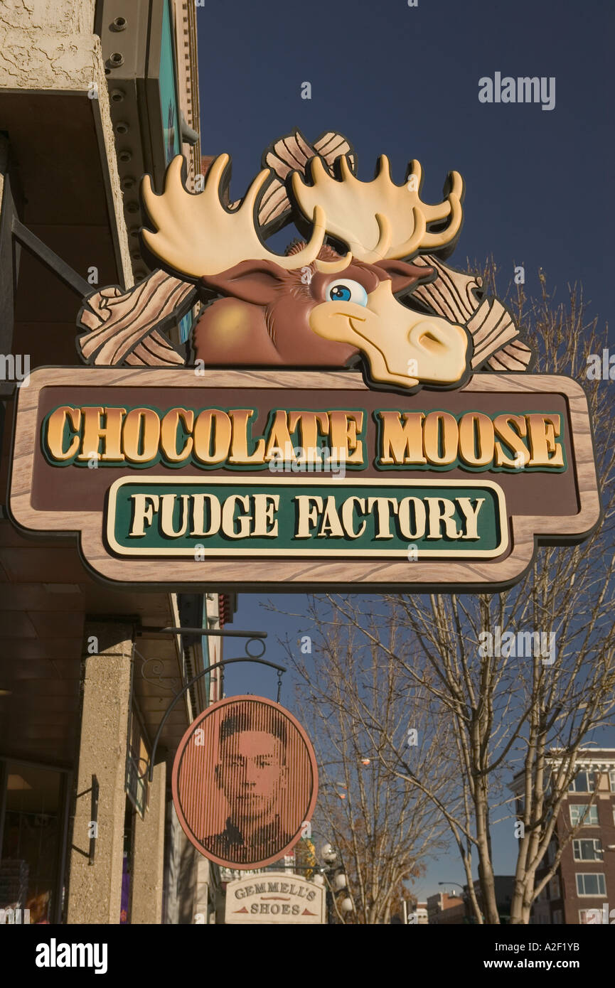 Moose factory hi-res stock photography and images - Alamy