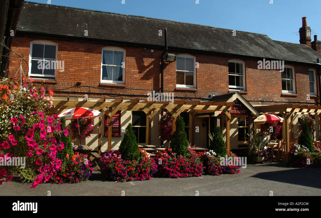 Exterior of the White Hart Hotel, Andover, Hampshire, England, UK Stock ...