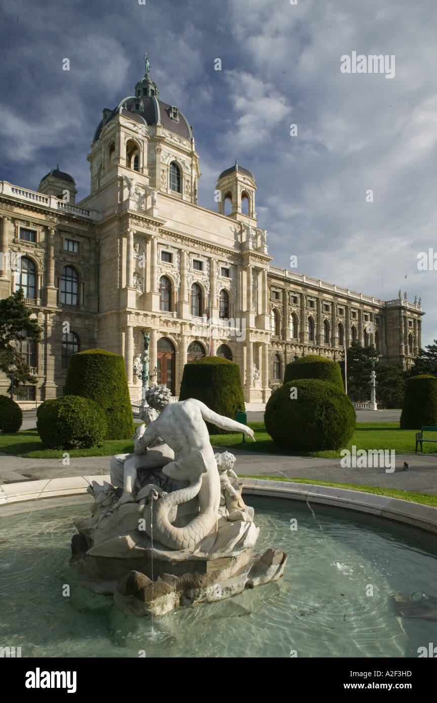 AUSTRIA, Vienna: Naturhistorisches Museum / Natural History Museum ...
