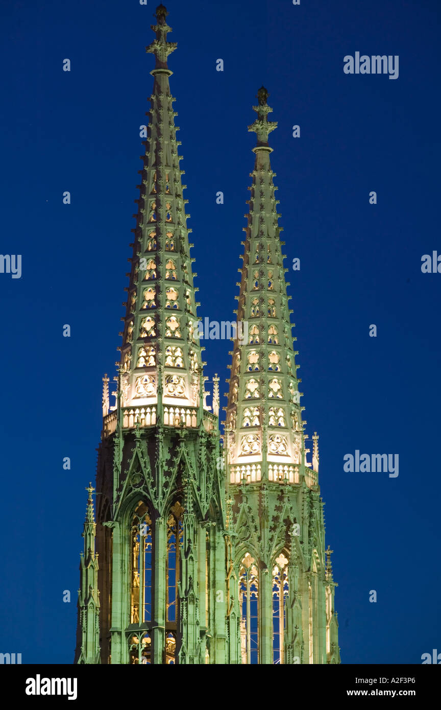 Vienna twin tower architecture hi-res stock photography and images - Alamy