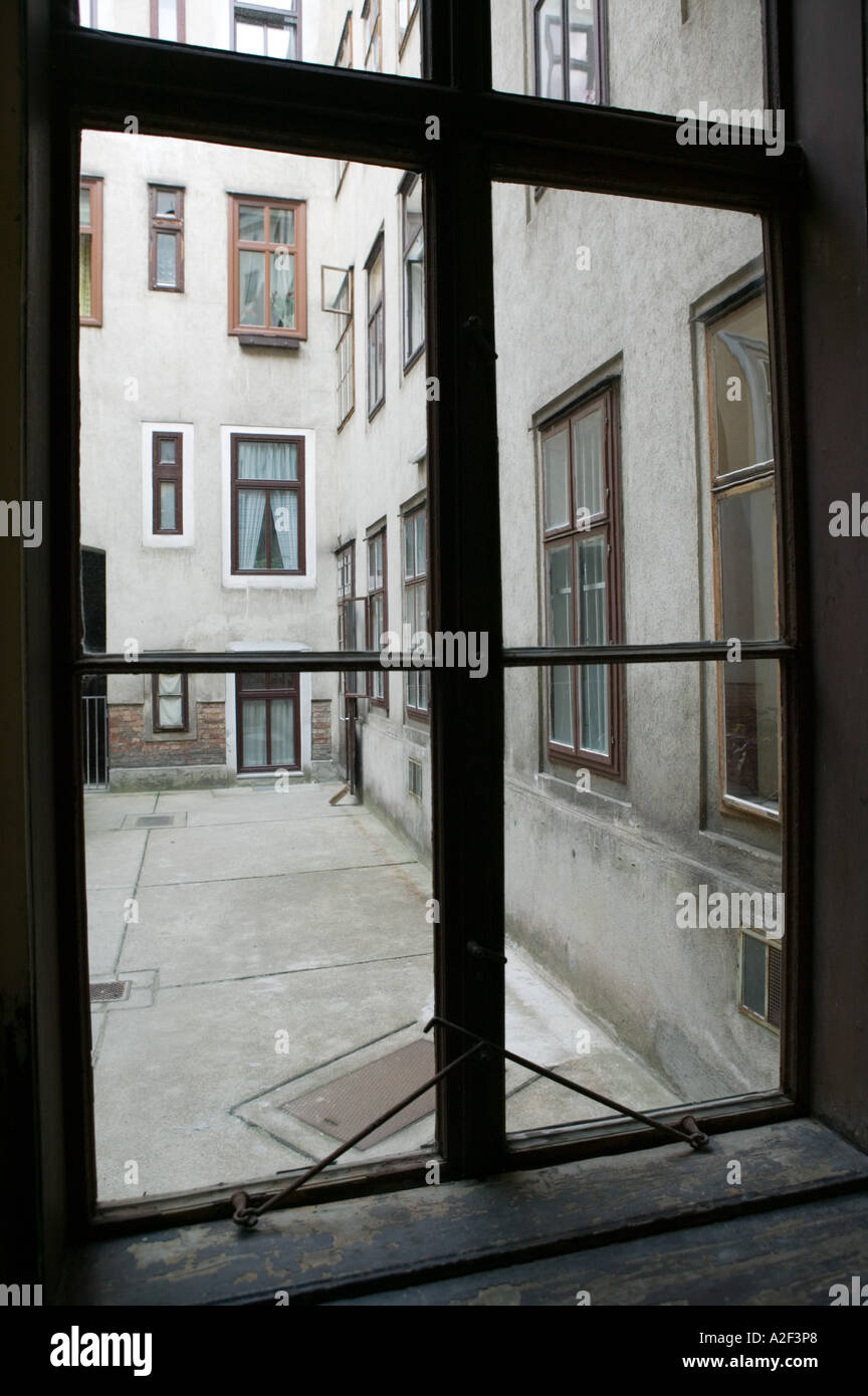 AUSTRIA, Vienna: Courtyard of Stumpergasse #31 Adolf Hitler's Apartment ...