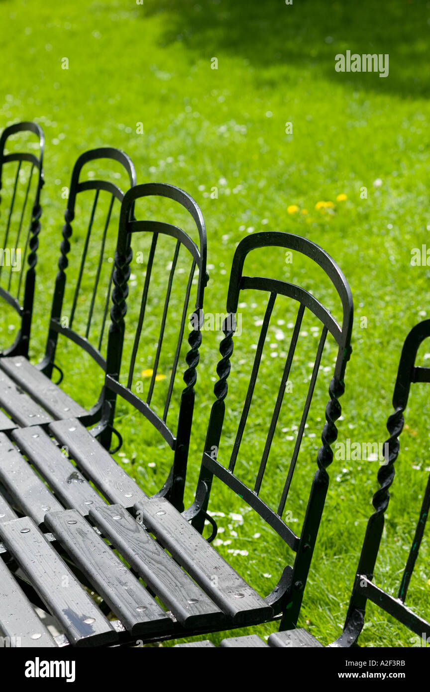 AUSTRIA, Vienna: Park Benches / Defocussed Burggarten / Palace Gardens ...
