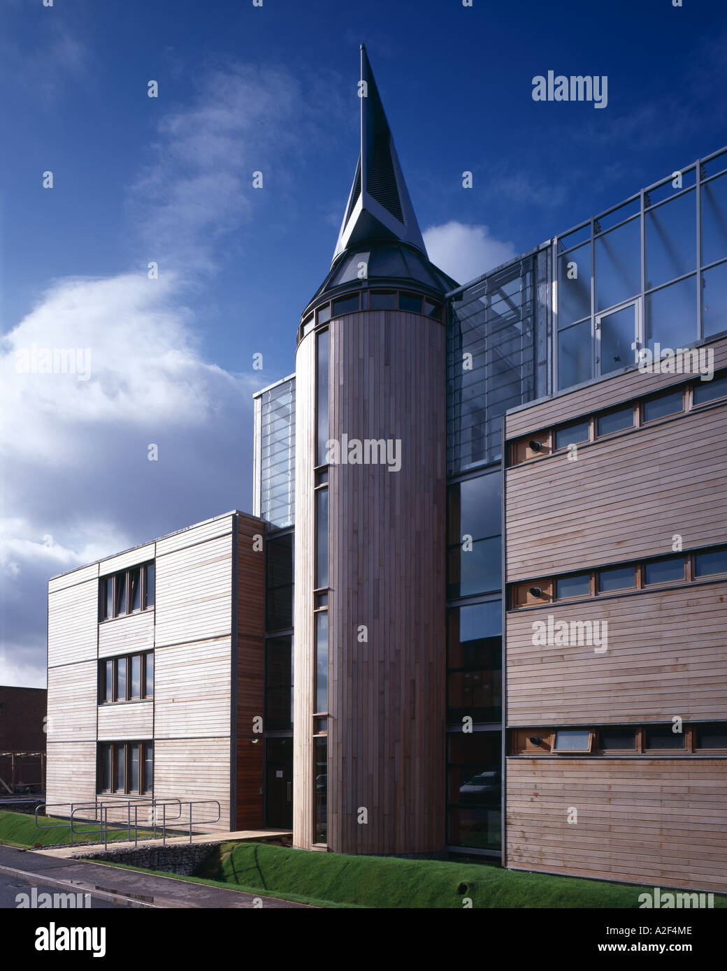Jubilee Campus, University of Nottingham. Architect: Michael Hopkins ...