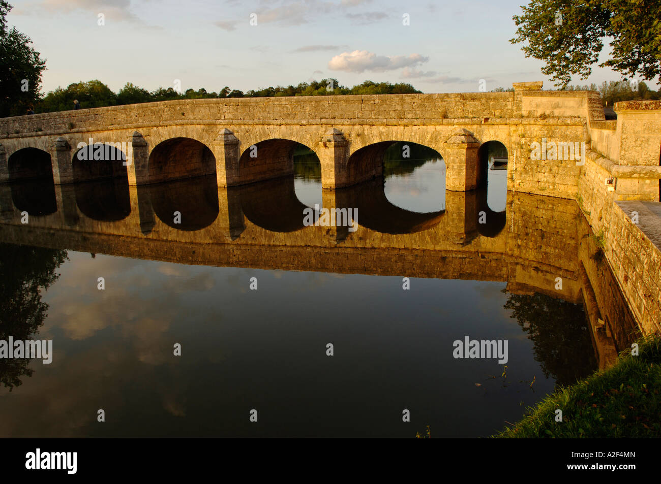 Chateau de chambord sunset hi-res stock photography and images - Alamy