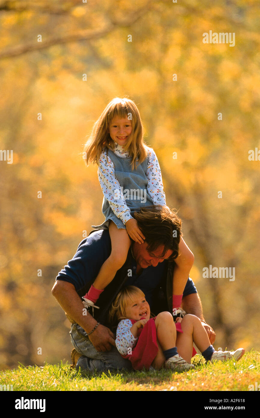 The father of her children hi-res stock photography and images - Alamy