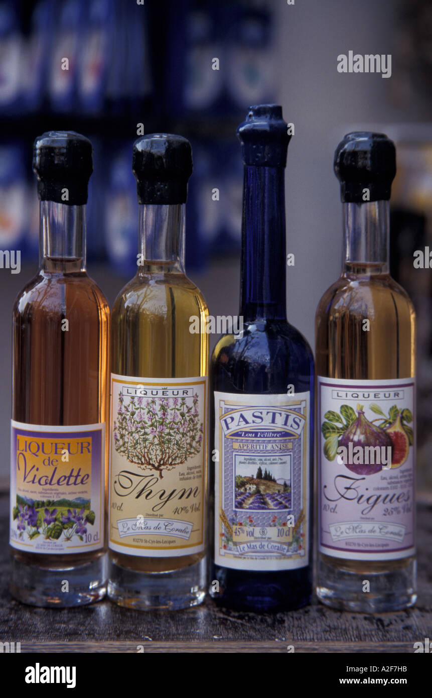 Cassis label hi-res stock photography and images - Alamy