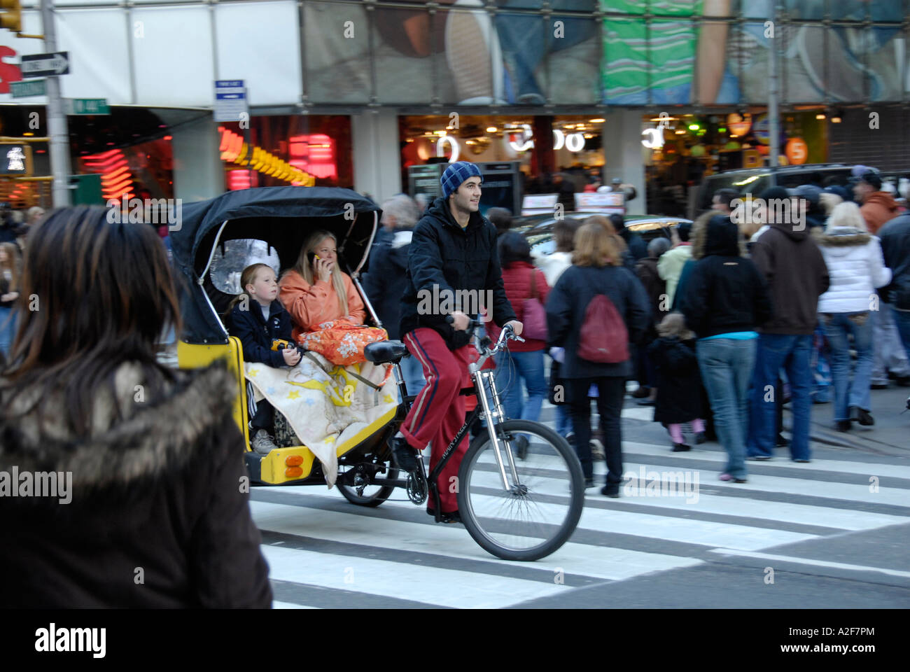 Rickshaw in Manhattan, NY City, USA Stock Photo - Alamy