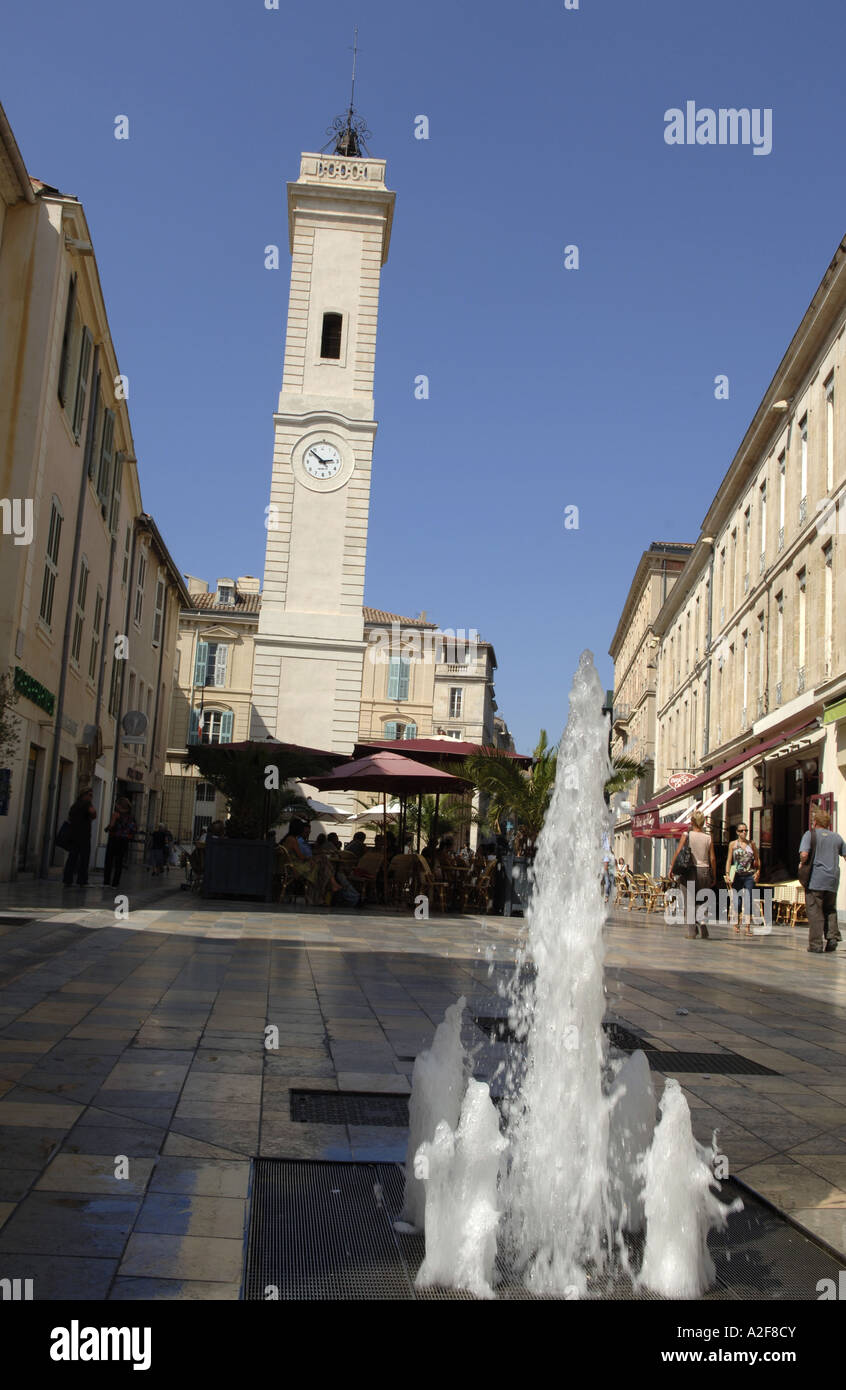 Nimes, city center Stock Photo - Alamy