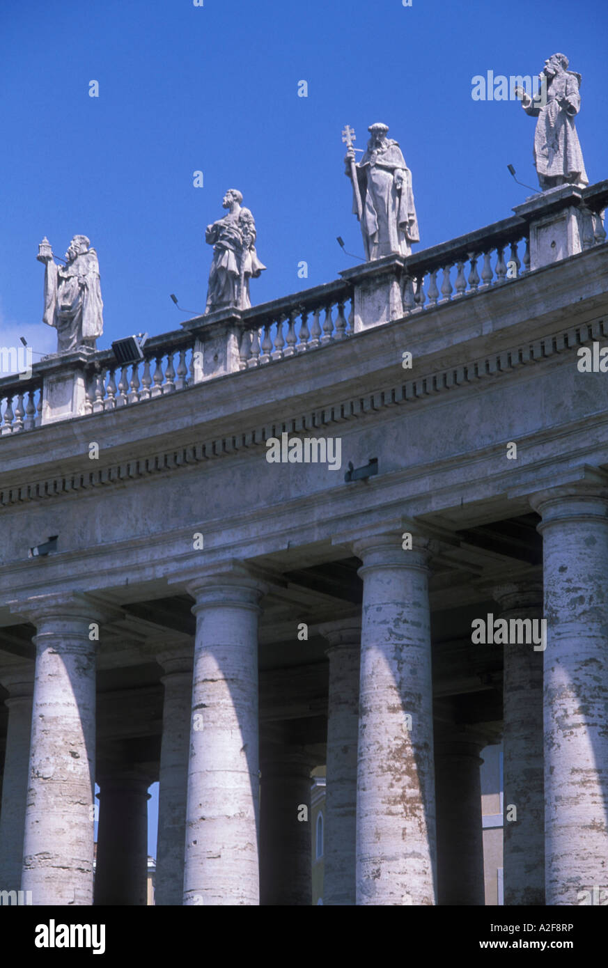 Statues of the Popes on the roof of the Vatican, Rome, Italy Stock ...