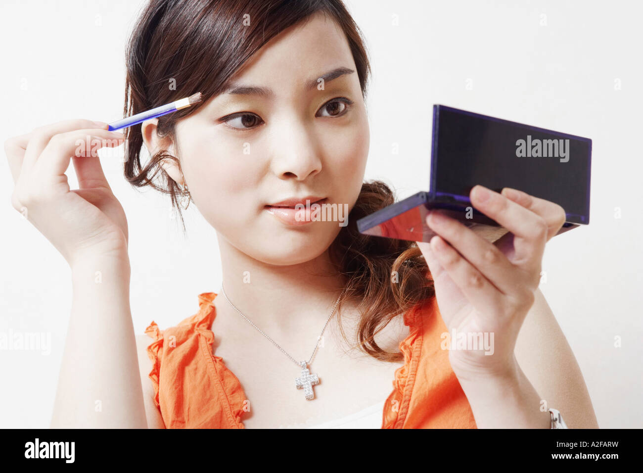 One woman hand hold mirror hi-res stock photography and images - Alamy