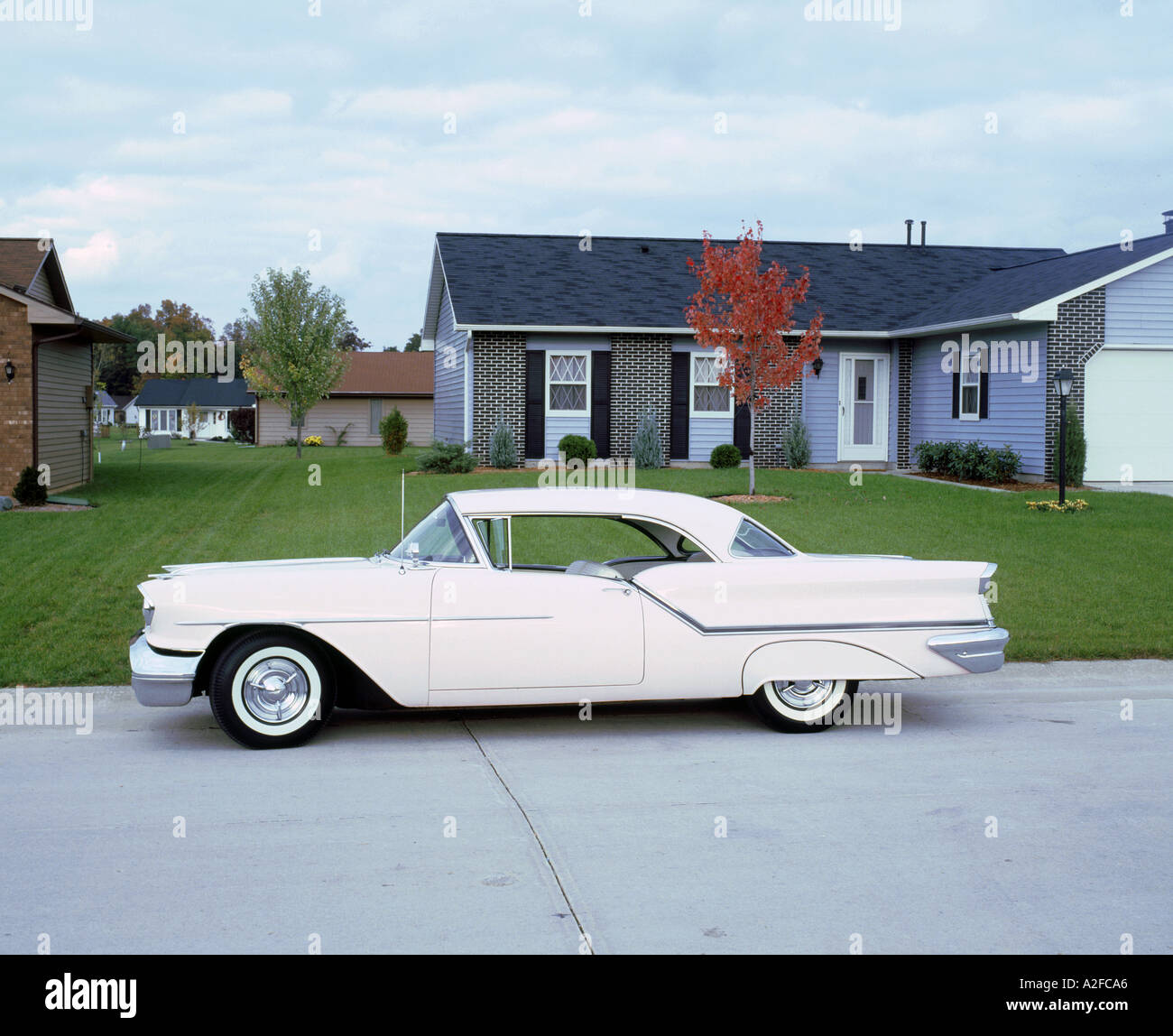 Oldsmobile 1950s hi-res stock photography and images - Alamy Oldsmobile 1950s hi-res stock photography and images - Alamy