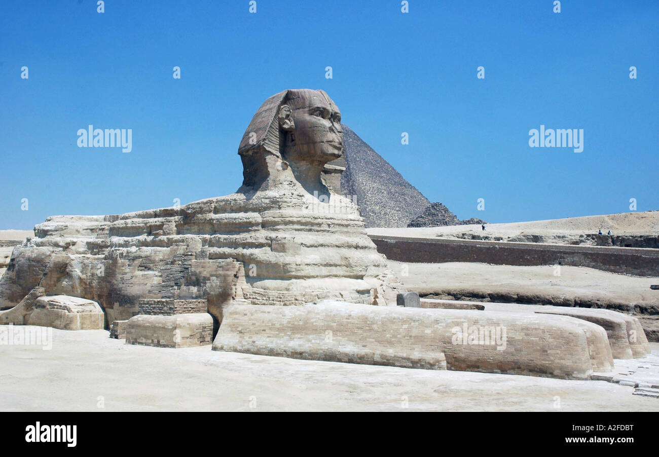 The sphinx of giza hi-res stock photography and images - Alamy