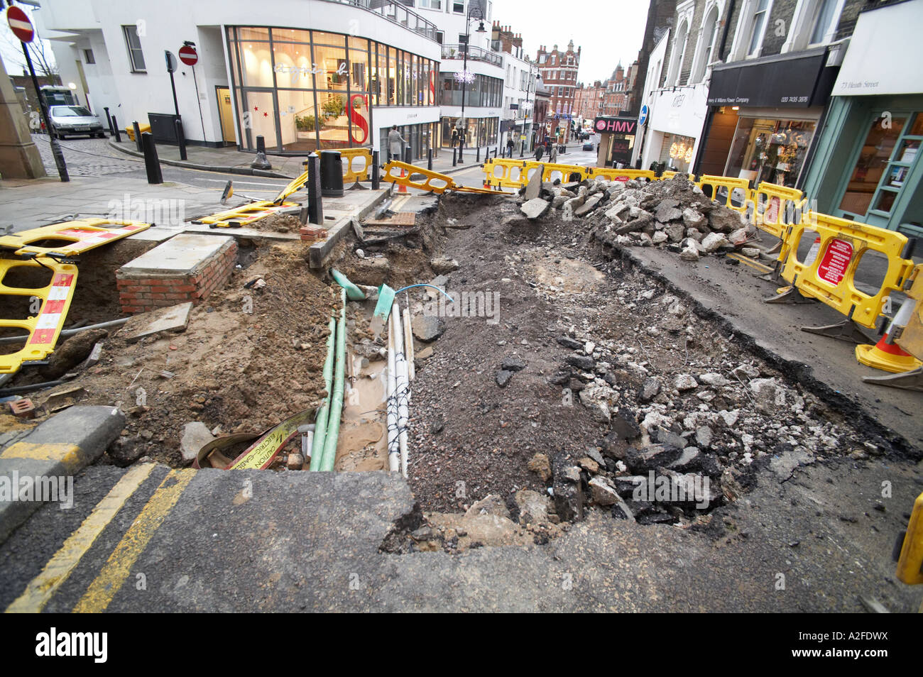 Britain roadworks hi-res stock photography and images - Alamy
