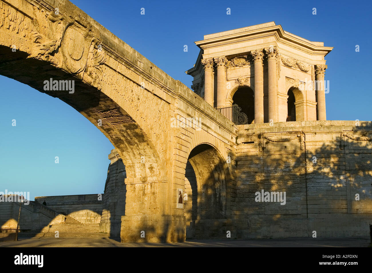 AQUEDUCT - MONTPELLIER - HERAULT - FRANCE Stock Photo - Alamy