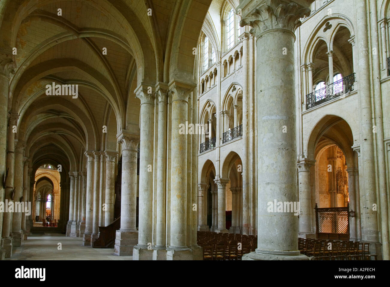 Noyon cathedral hi-res stock photography and images - Alamy
