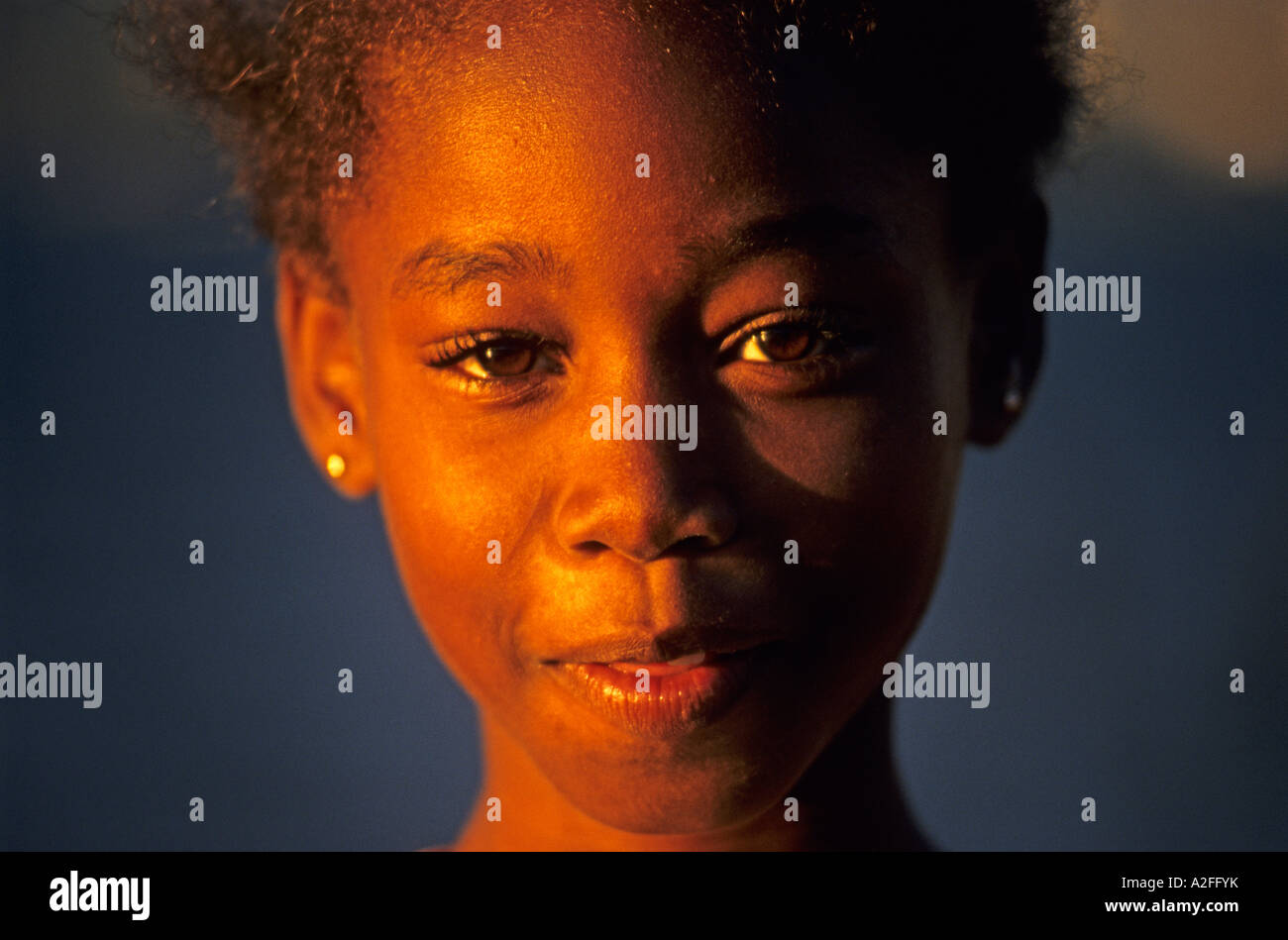 Cuba girl portraits hi-res stock photography and images - Alamy