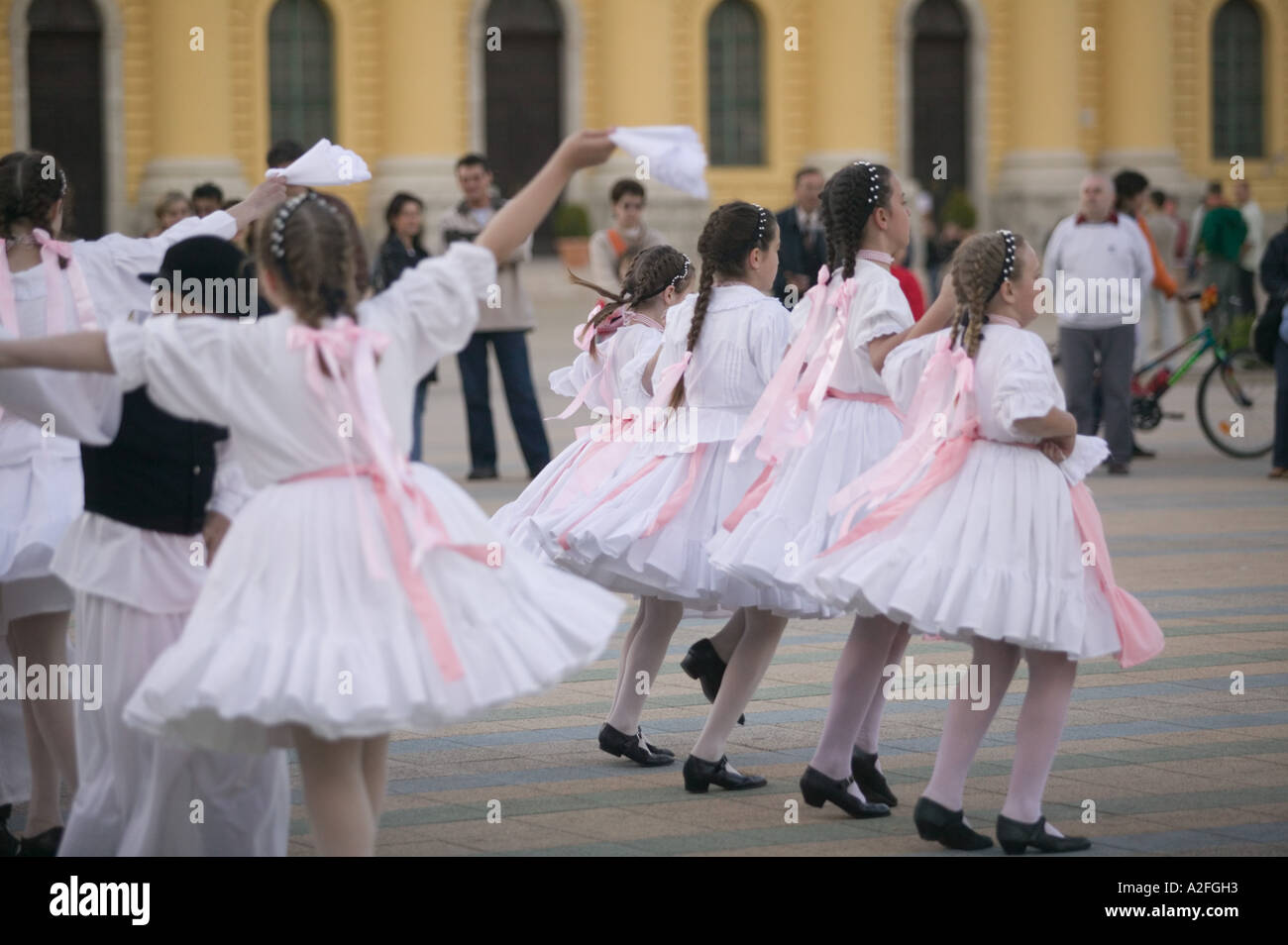 HUNGARY, Eastern Plain, DEBRECEN: Kalvin ter Square, Hungarian Folk ...
