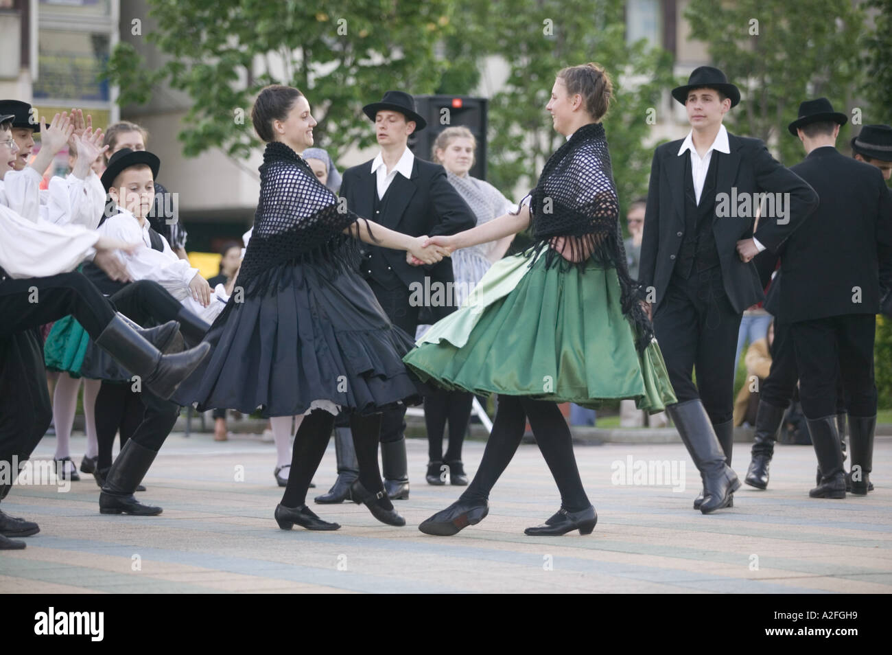 HUNGARY, Eastern Plain, DEBRECEN: Kalvin ter Square, Hungarian Folk ...