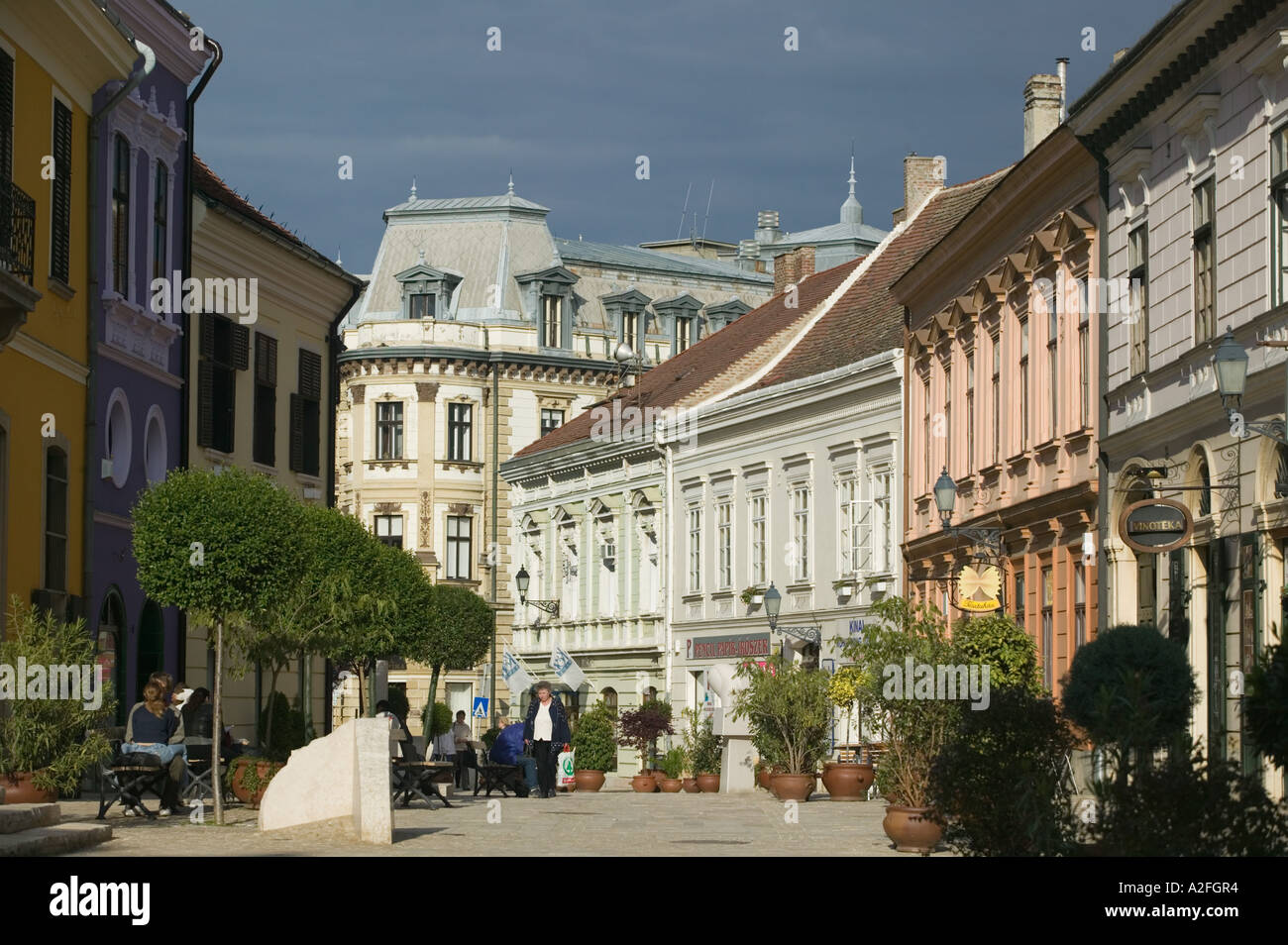 HUNGARY, Southern Transdanubia, PECS: Downtown buildings around Jokai ...
