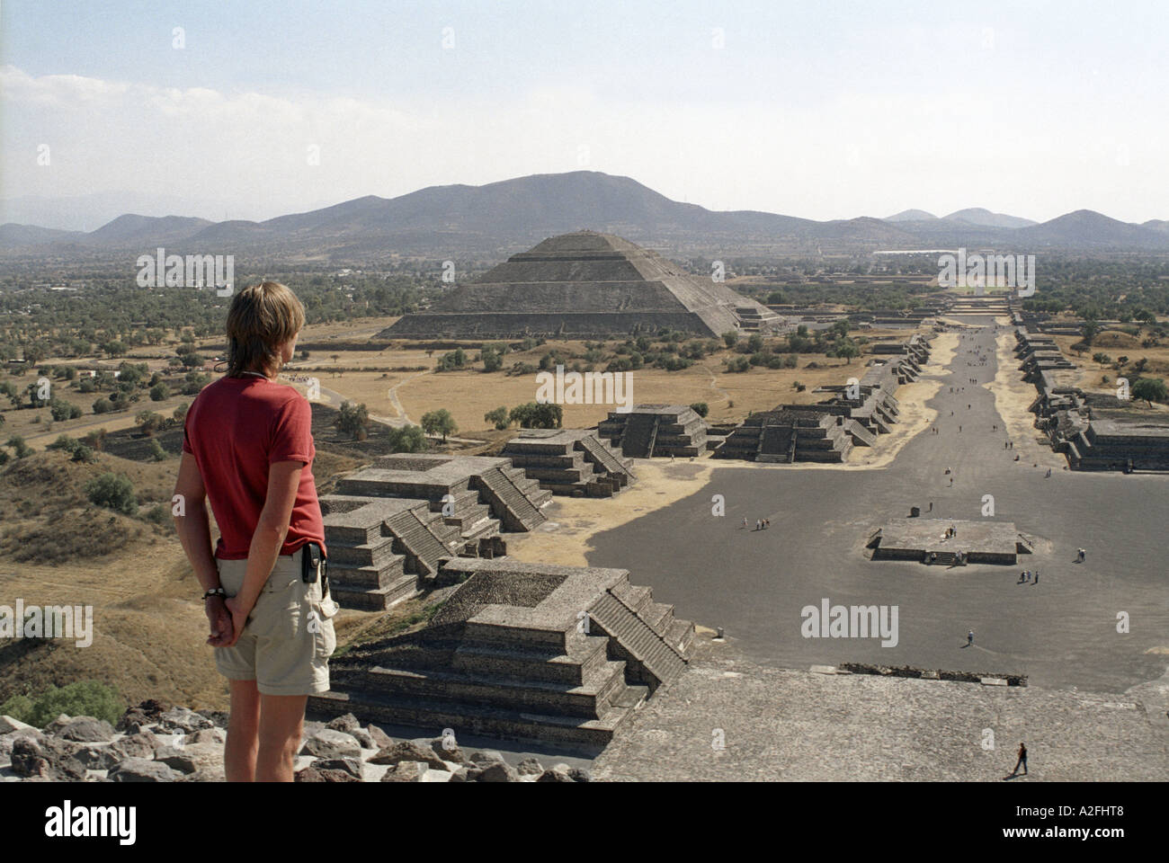 Teotihuacan man Pyramid Sun looking towards the Pyramid of the Moon ...
