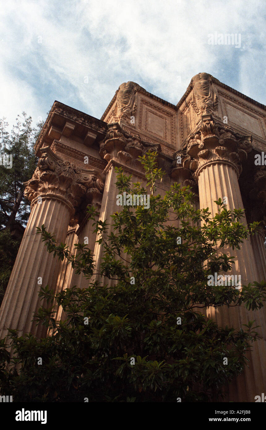 Columns of San Francisco Palace of Fine Arts Stock Photo - Alamy