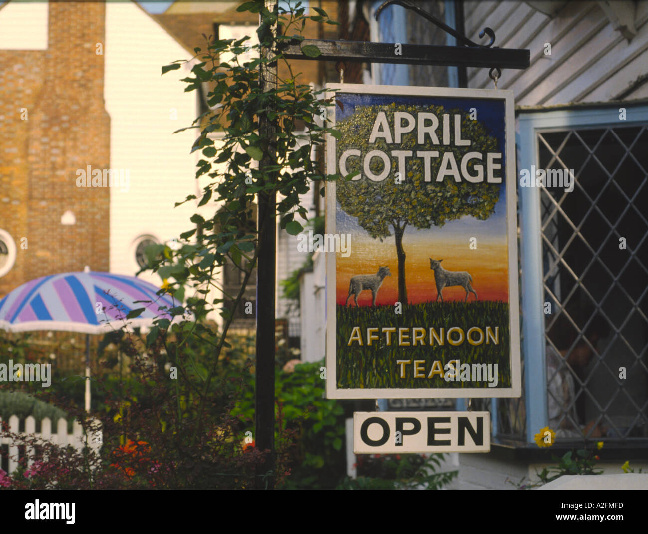 Mayfield east sussex hi-res stock photography and images - Alamy