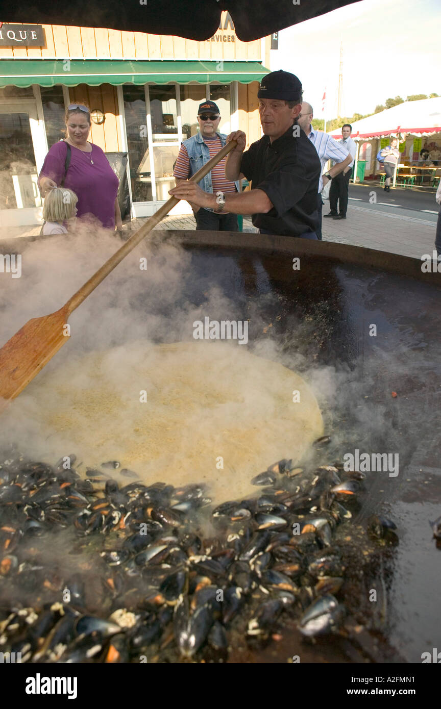 Norway,chef displayingChef Bergen (MR Stock Photo - Alamy