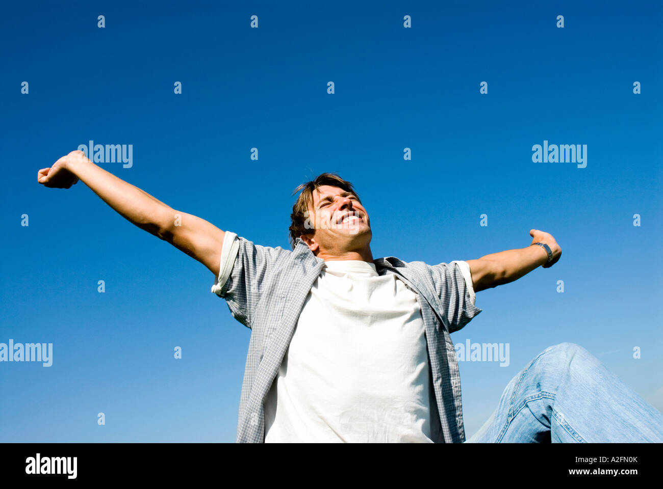 Man grown up grown ups mid adult men 30 40 hi-res stock photography and ...