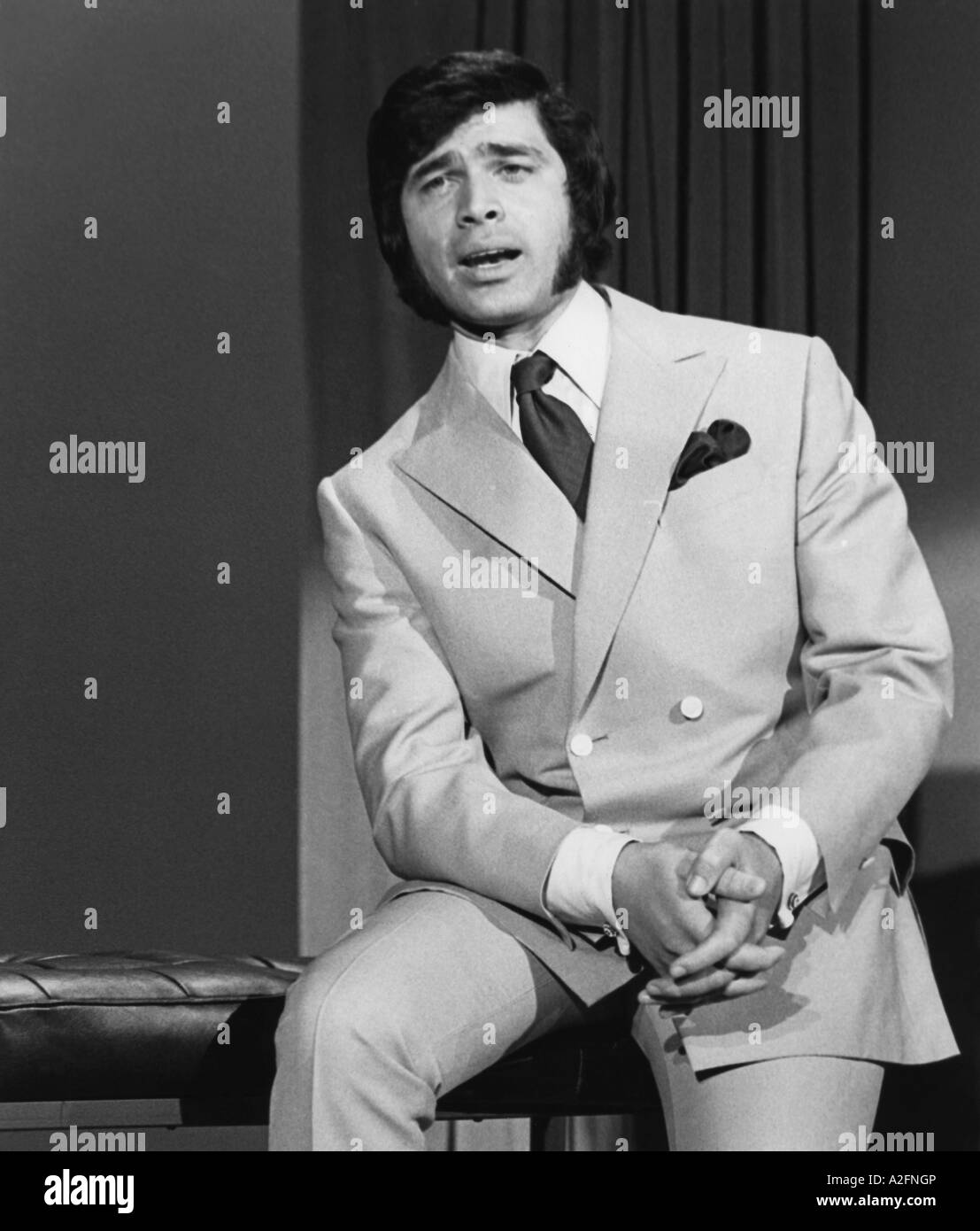 Engelbert Humperdinck's Instagram, Twitter & Facebook on IDCrawl