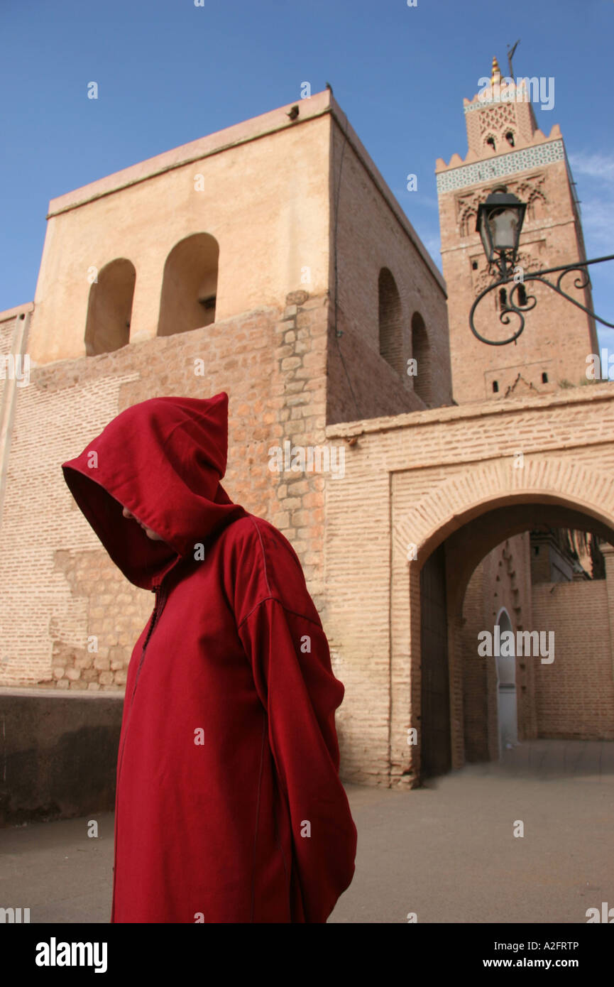Red hooded cloak hi-res stock photography and images - Alamy