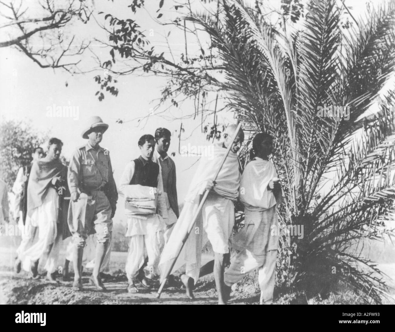 Mahatma gandhi noakhali 1947 hi-res stock photography and images - Alamy