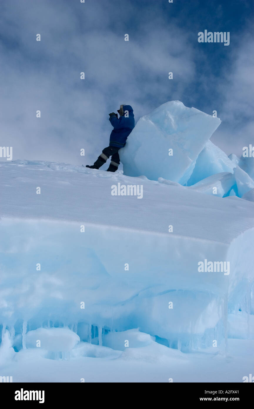 Canadian High Arctic Lancaster Sound Nunavut Canada Inuit searches the ...