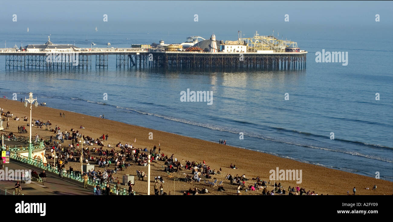 Brighton pier and beach Stock Photo - Alamy