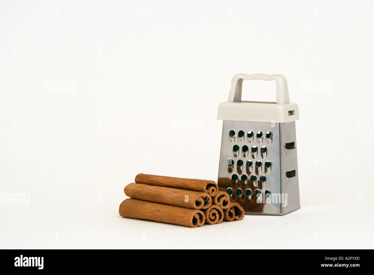 Metal grater whole grated hi-res stock photography and images - Alamy