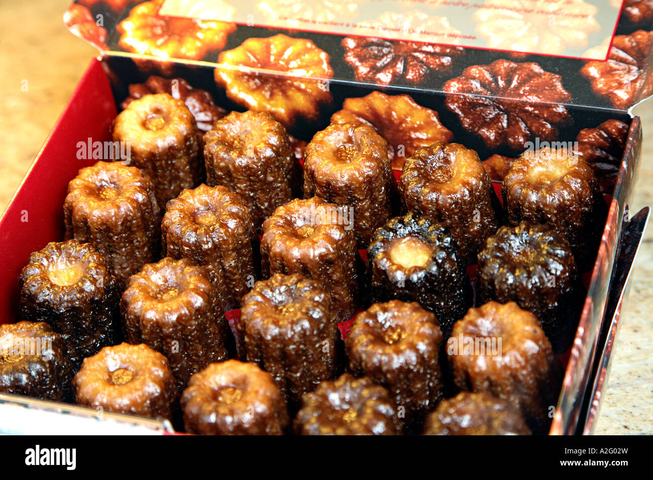 Food bordeaux france pastries hi-res stock photography and images - Alamy