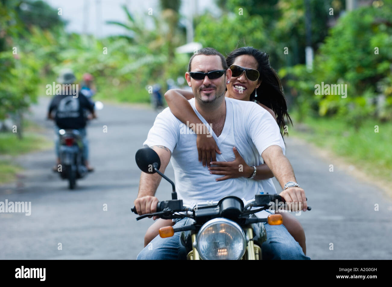 Motorcycle facing camera hi-res stock photography and images - Alamy