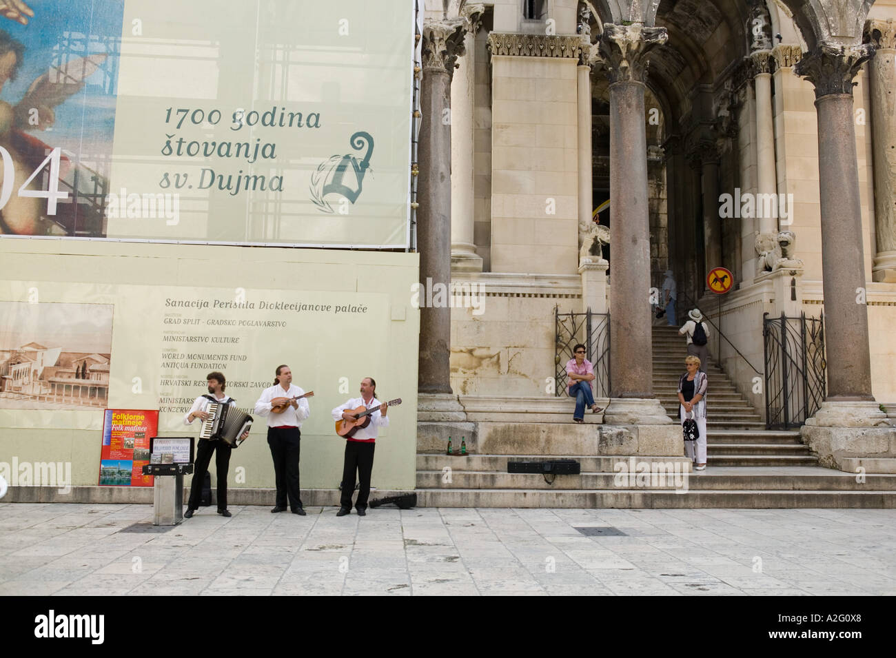 street performers, split, Croatia, eastern Europe, Balkan, Europe Stock ...