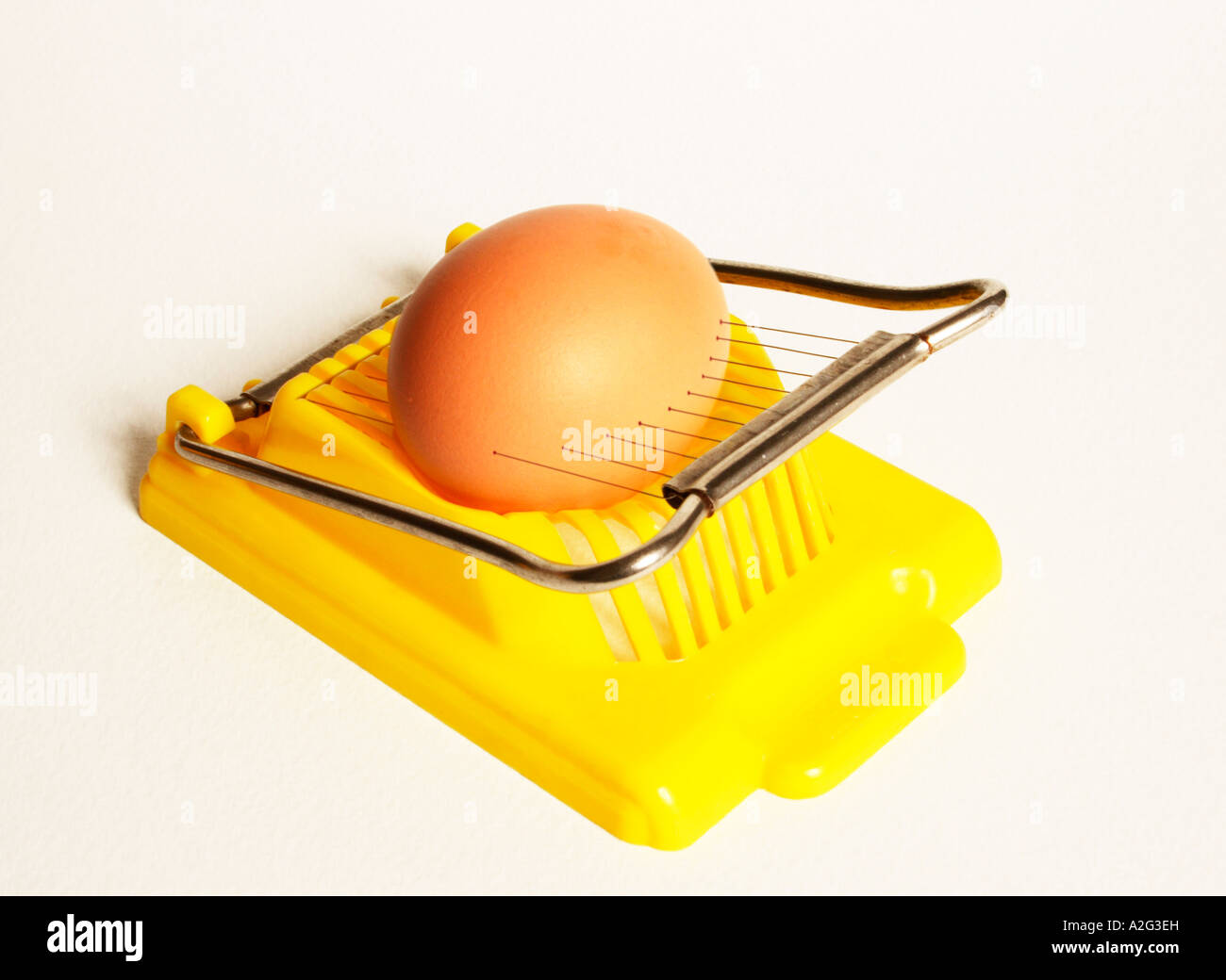 Impossible Egg Slicer Stock Photo - Alamy