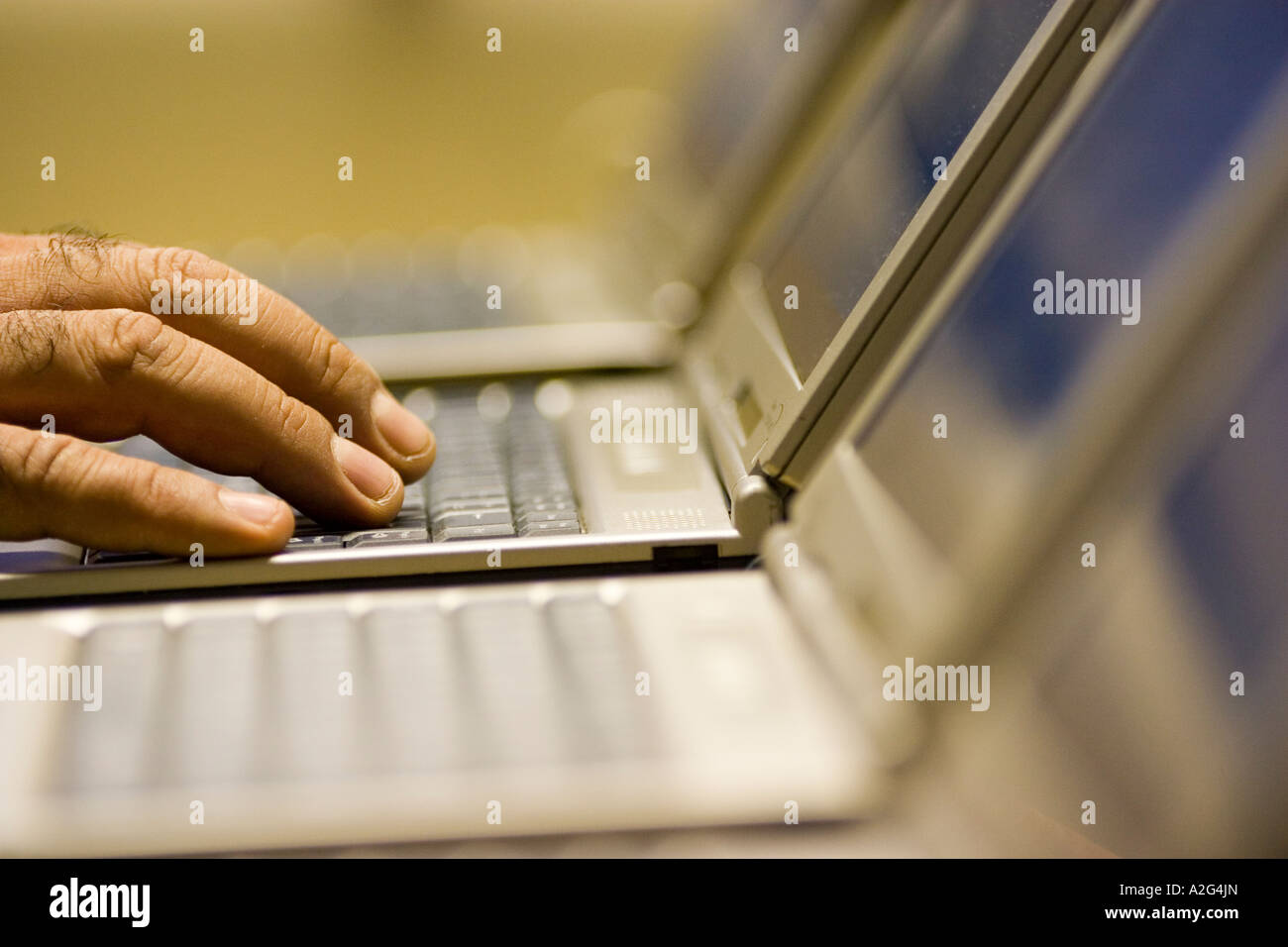 Lap tops hi-res stock photography and images - Alamy